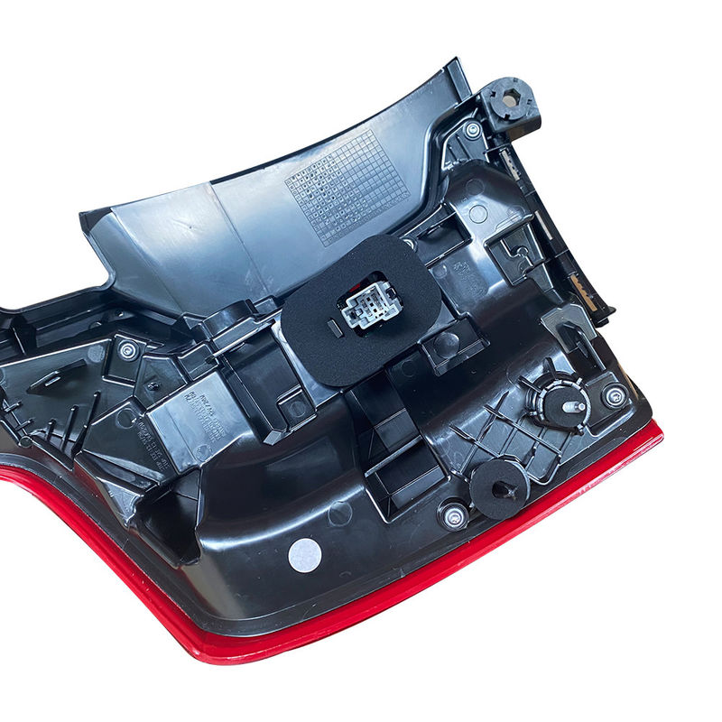 Combination Taillight Right For Volvo XC90 Auto Parts 31655916